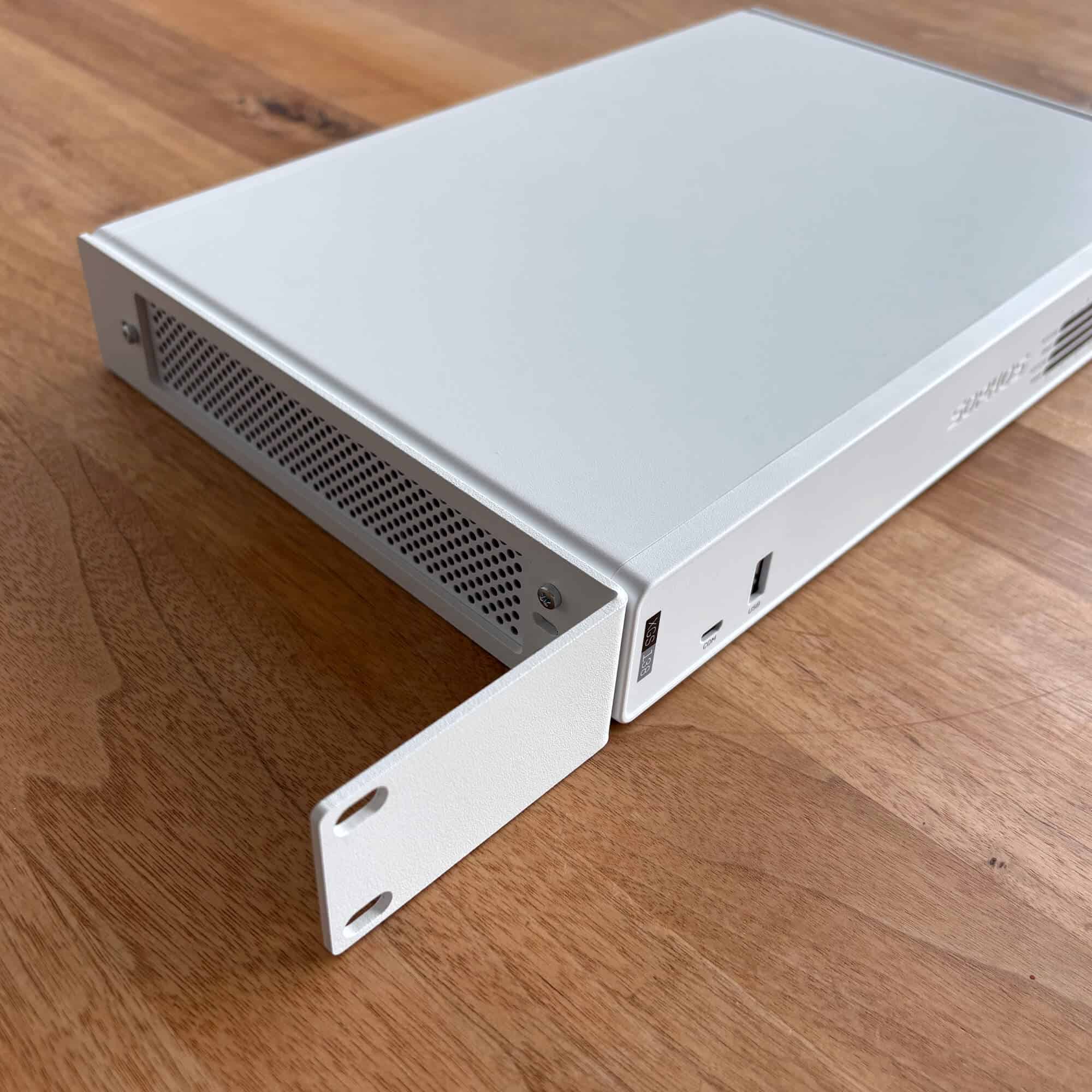 Avanet Rackmount Kit - Sophos XGS 118, 128 and 138 - Avanet